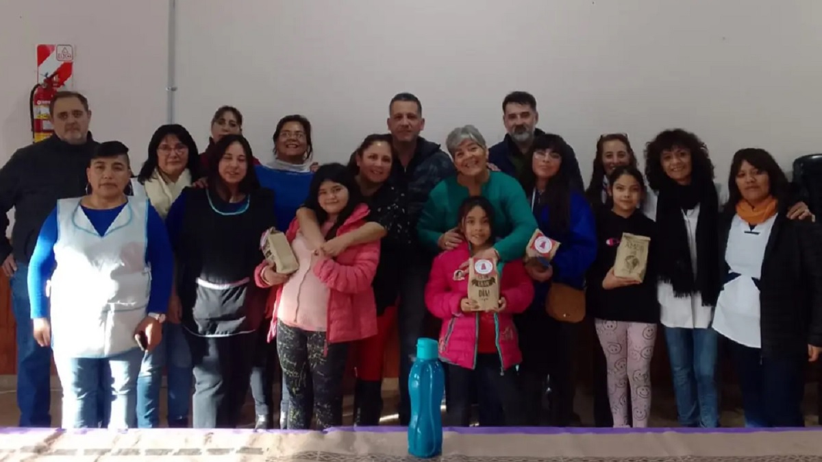 Lipetrén Grande: vecinos podrán finalizar sus estudios secundarios ...